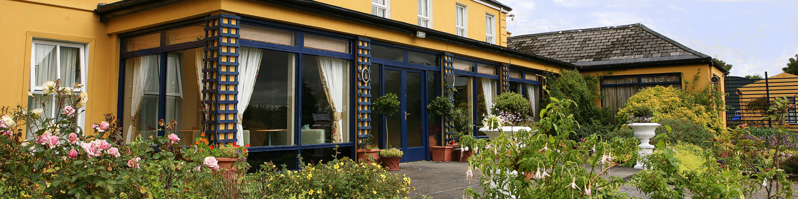 Hotel-header